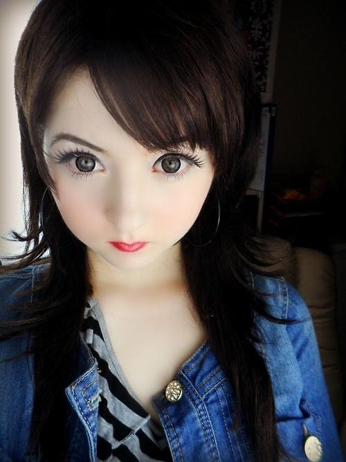 12 Fascinating People Who Look Like Real Life Living Dolls – Daily Leap